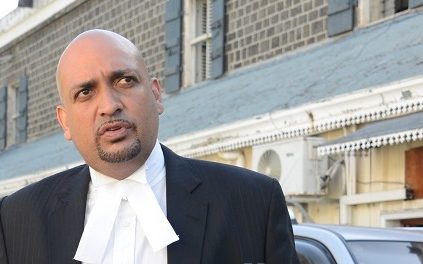 Me Assad Peeroo : « aucun problème ne se résout avec la violence ...